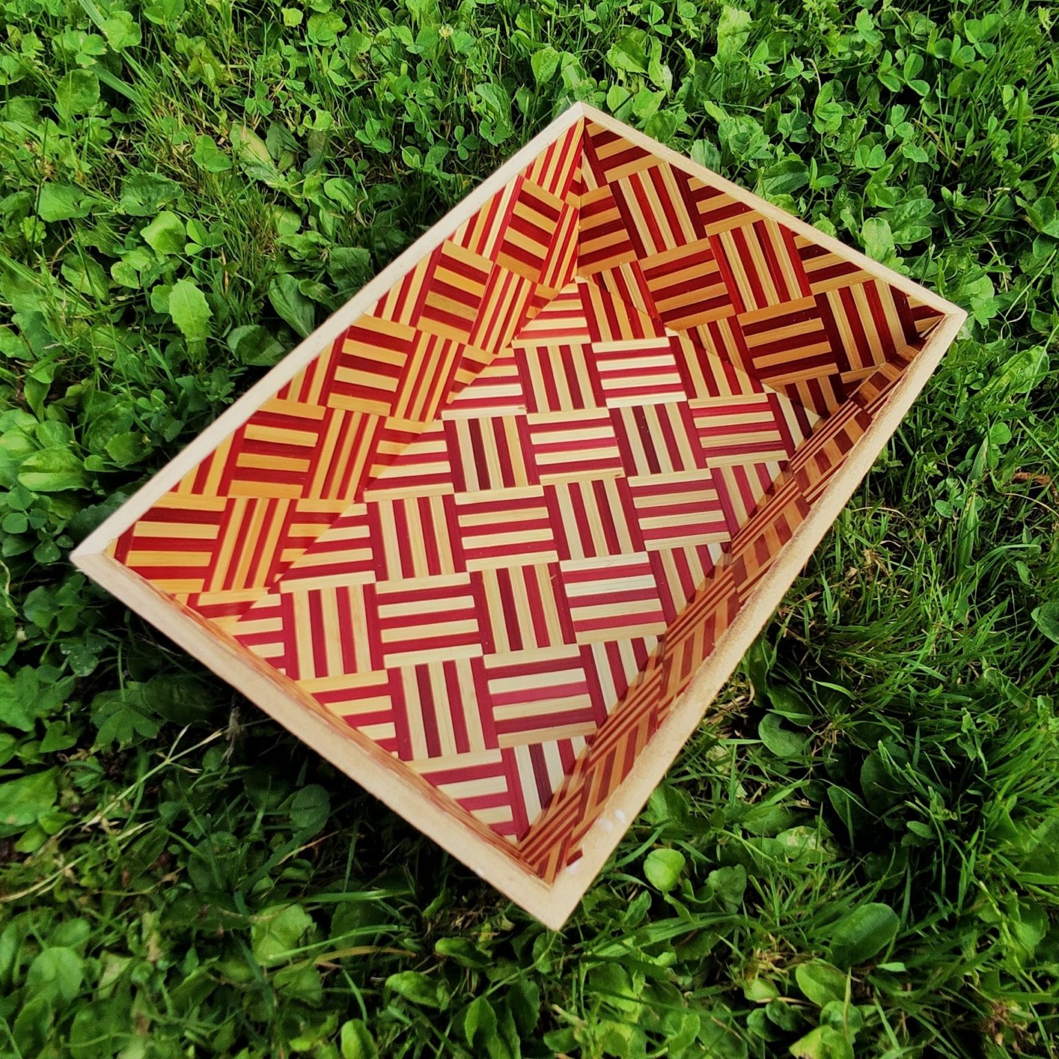 Plateau en marqueterie de paille - Atelier brin de paille